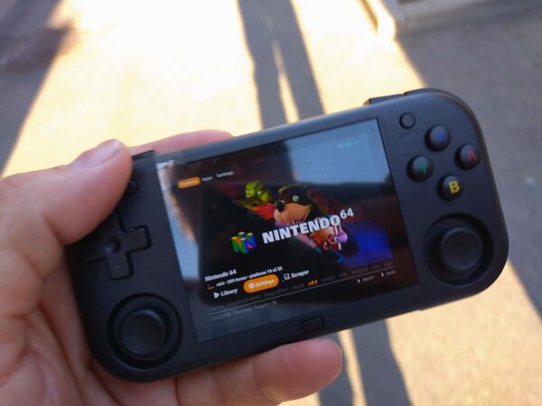 Magicx Mini Zero 28 Retro Handheld